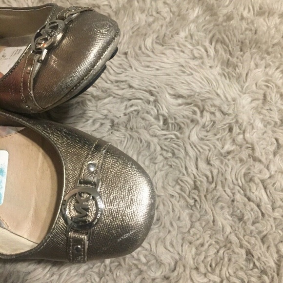 Michael Kors | Shoes | Michael Kors Gold Metallic Flats | Poshmark